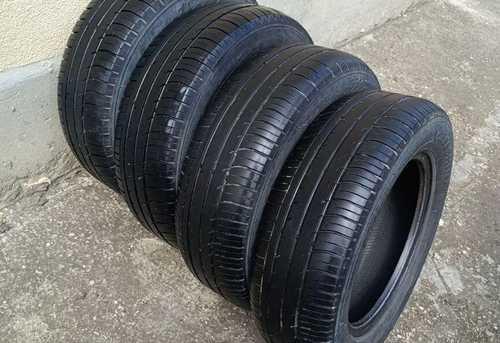 ACCU-TRAC 40K 2.25/4.5 R4 19B