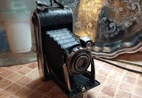 Старинный фотоаппарат Agfa Billy Record
