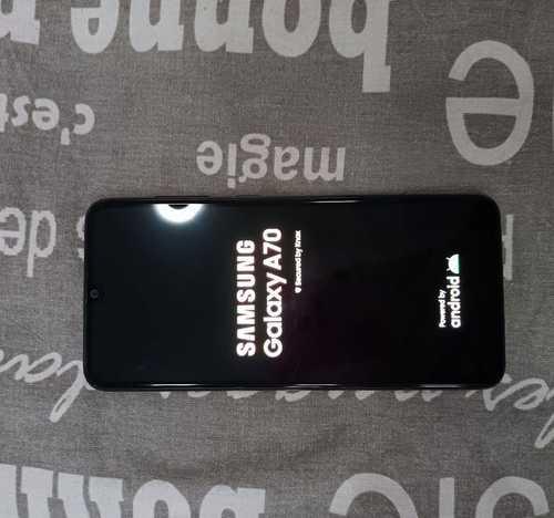 Samsung Galaxy A70, 6/128 ГБ