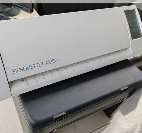 Плоттер silhouette cameo 2