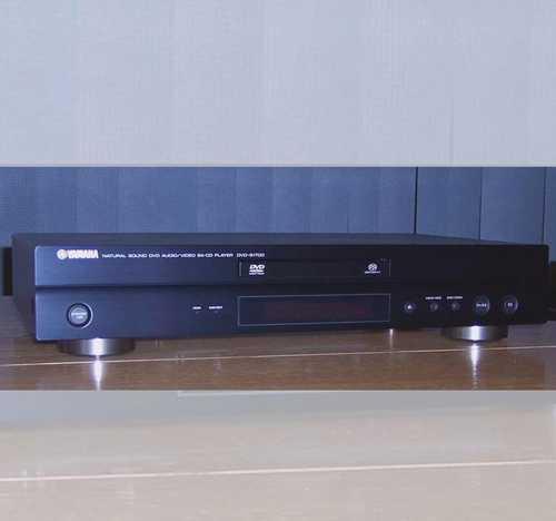 Yamaha DVD-S1800