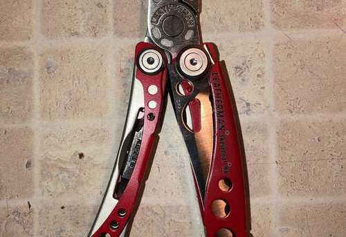 Мультитул Leatherman Skeletool RX (red)