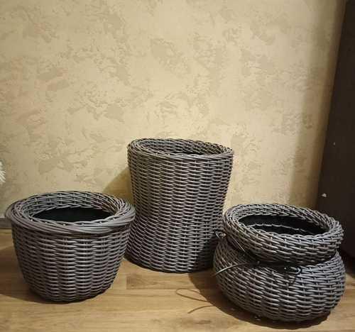 Набор кашпо из ротанга