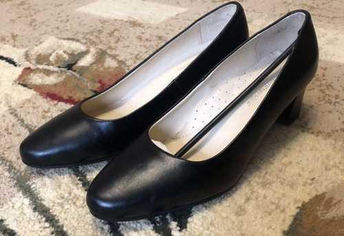 Туфли женские 39 размер черные уставные