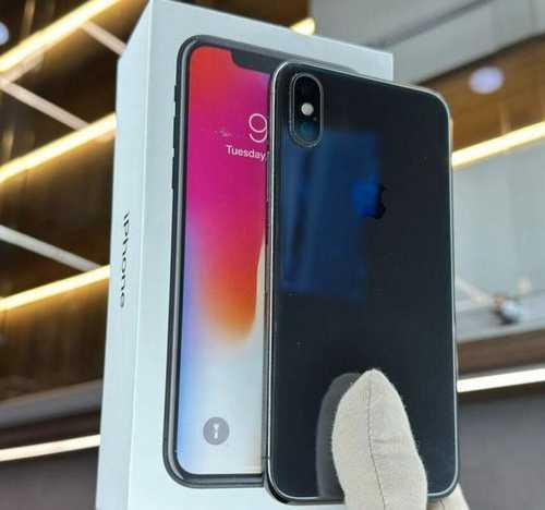 iPhone X, 64 ГБ