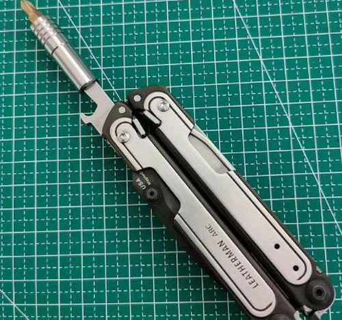 Адаптер Переходник для бит 1/4 Leatherman ARC Free