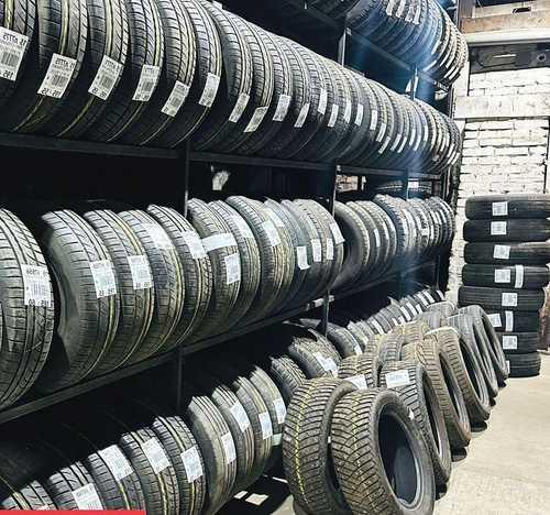 Goodyear EfficientGrip 275/40 R19 101M