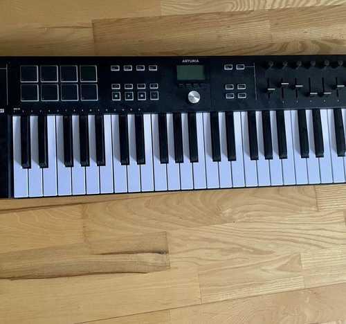 Клавиатура midi Arturia KeyLab Essential 49 mk3
