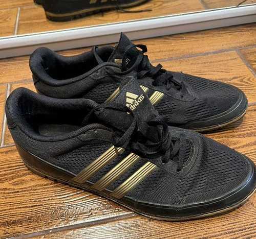 Кроссовки adidas 43 размер