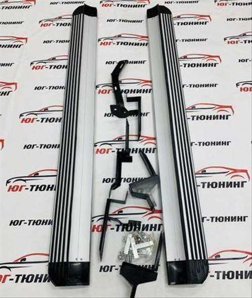 Комплект порогов на VW Touareg 2002-2010 года