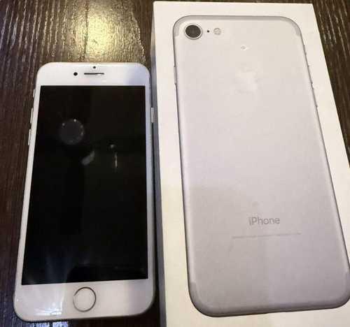 iPhone 7, 128 ГБ