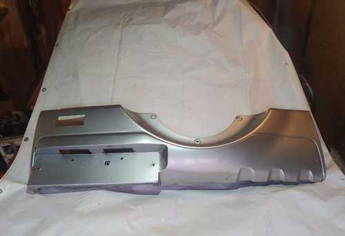 Накладка двери багажника RAV4,XA20,2002г