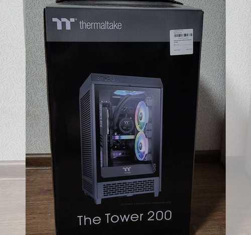 Корпус Thermaltake The Tower 200