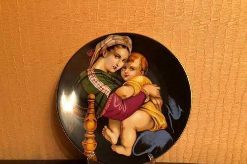 Тарелка мадонна с младенцем (Мадонна в кресле )
