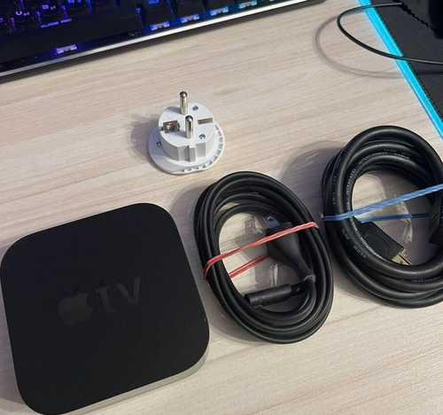 Apple TV 4 32 GB Без пульта   hdmi