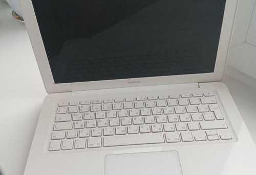 MacBook 13 (2010), 500 ГБ, Core 2 Duo, 2.4 ГГц, RAM 2 ГБ, GeForce 320M