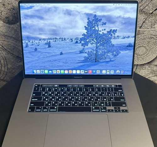 MacBook Pro 16 i9 32GB 1TB 8GB Видеокарта