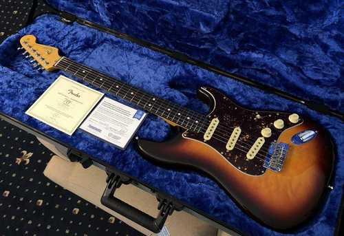 Fender 70th-Anniversary Professional II в наличии