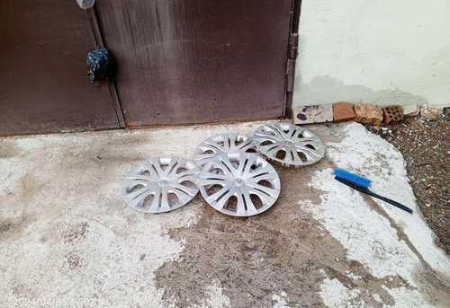 Колпаки на колеса r 16 toyota