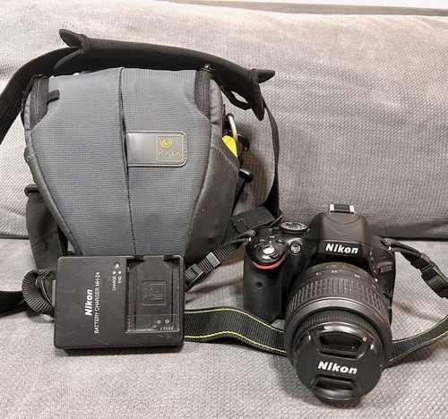 Nikon D5100 18-55mm VR с поворотным экраном