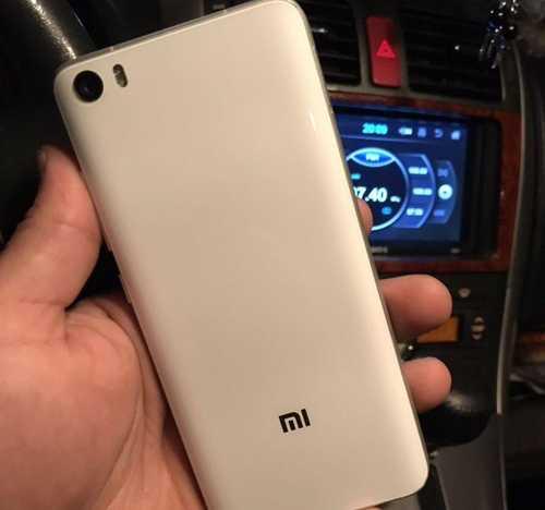 Xiaomi Mi 5S, 3/64 ГБ