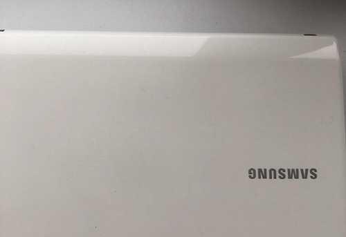 Мини ноутбук Samsung