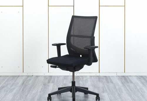 Офисное кресло для рабочих Haworth Comforto Герман
