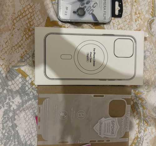 iPhone 13 mini