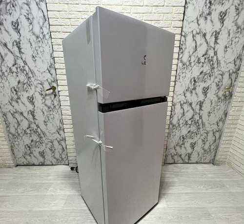 Отдельностоящий холодильник LEX RFS 201 DF WH