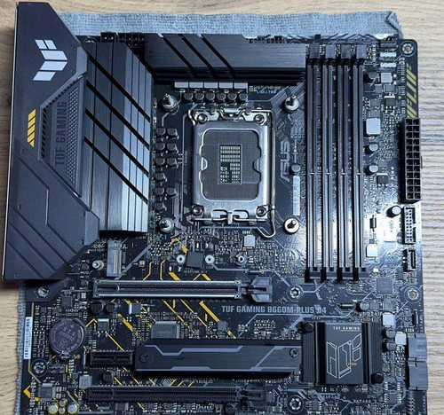 Материнская плата lga 1700 B660M asus tuf gaming