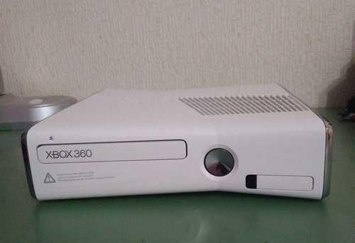Xbox 360 пикает, но не включается
