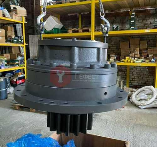 Редуктор поворота Doosan DX220A 2404-1063J