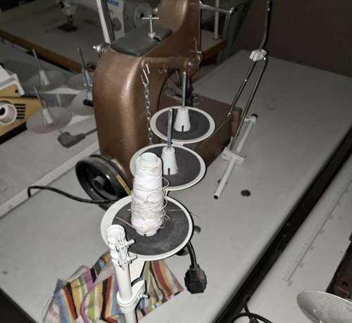 Швейная машина Vista SM VB8-4 в сборе со столом