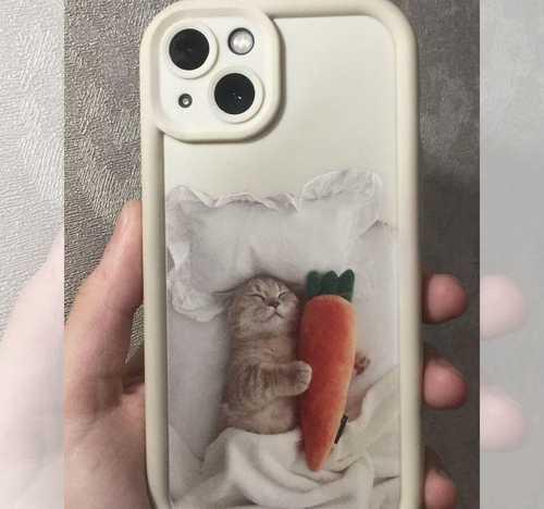 Чехол на iPhone 13 с котом