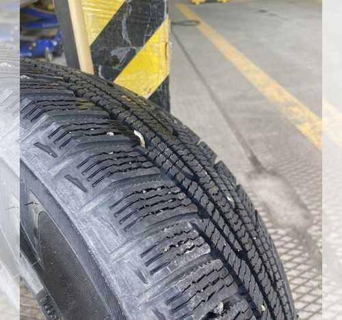 Nokian Tyres Hakkapeliitta R 225/55 R17