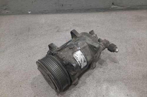 Компрессор кондиционера Volkswagen Passat B4,B3