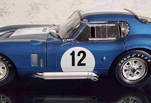 Коллекционная модель Shelby Cobra Daytona 1:18