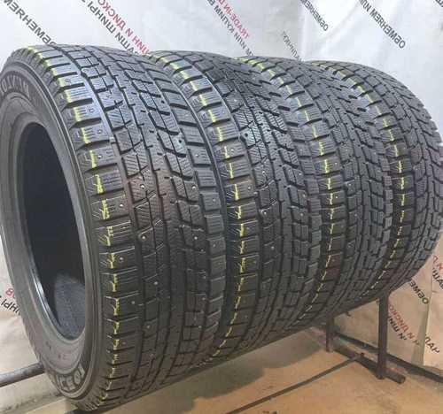 Dunlop SP Winter Ice 01 225/65 R17 99N