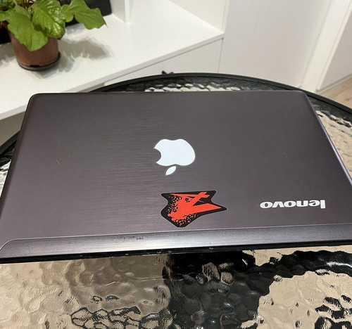 Lenovo ideapad Z575