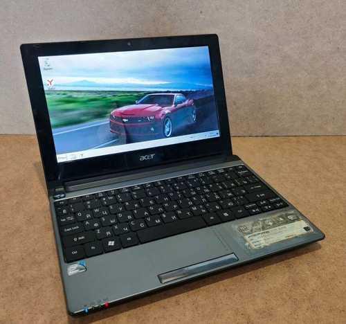 Acer Aspire One D260 Нетбук с красивой задней крыш