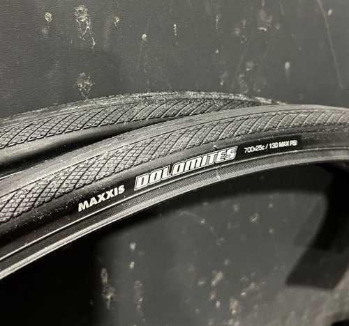 Покрышки Maxxis Dolomites 700X25C