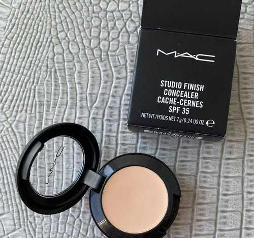 Mac Studio Finish Concealer nw15 консилер светлый