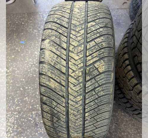 Michelin Pilot Alpin 4 255/40 R20 и 285/35 R20 104V