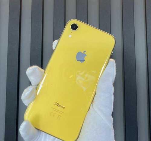 iPhone Xr, 64 ГБ