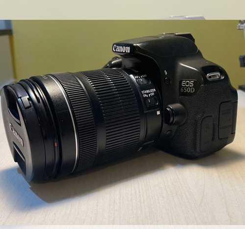 Зеркальная камера Сanon EOS 650D Kit 18-135 mm