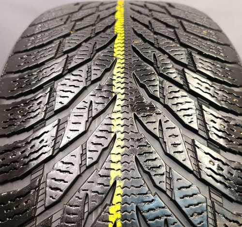 Nokian Tyres Hakkapeliitta R3 245/40 R19 98T