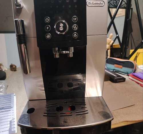 Кофемашина delonghi ecam 24.210SB