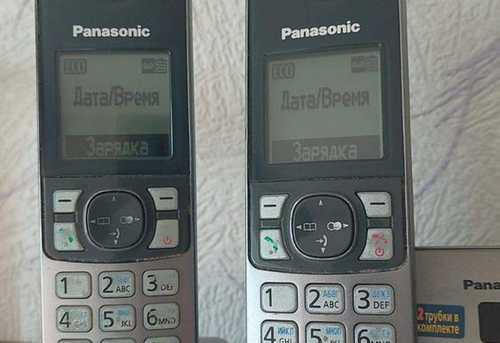 Радиотелефон Panasonic KX-TG6821RU с двумя трубкам