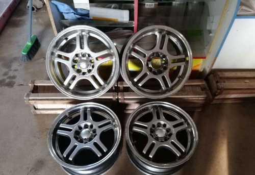 Литые диски R15 Lenso Racing