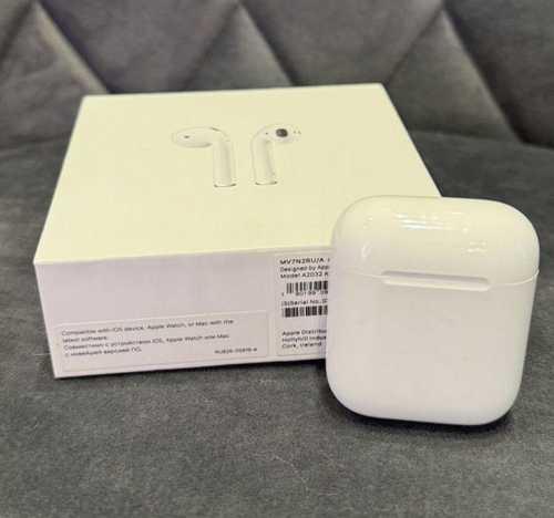 Беспроводные наушники apple airpods